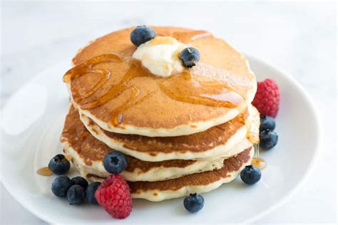 Easy Fluffy Pancakes Recipe