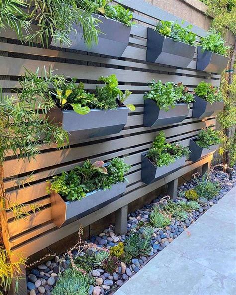 These 37 Front Yard Privacy Ideas Will Bring Chic Seclusion And
