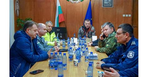 Военни помагат да се отпуши трафика в Търновско