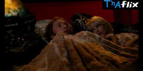 Kathleen Turner Nude Butt Scene In The Man With Two Brains