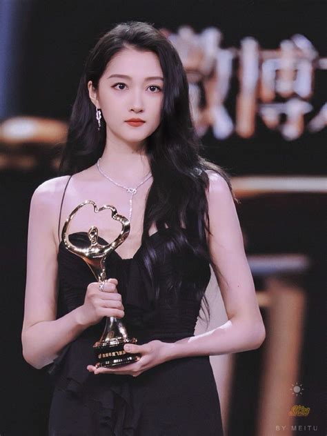 Ghim Của Katie Macmillan Trên Guan Xiao Tong