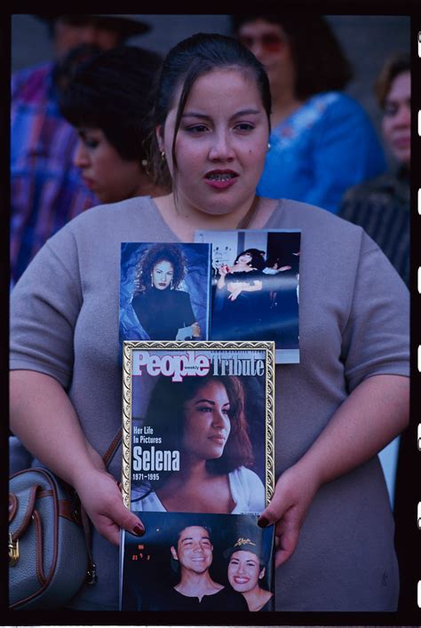 Who Was Selena Quintanilla All About The Singer Whose Legacy Still