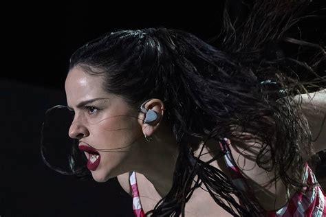 ¿a Qué Hora Empieza El Concierto De Rosalía En El Zócalo De La Cdmx