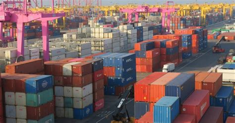 화물연대 총파업 D 1 긴장감 흐르는 인천항 ‘컨 터미널