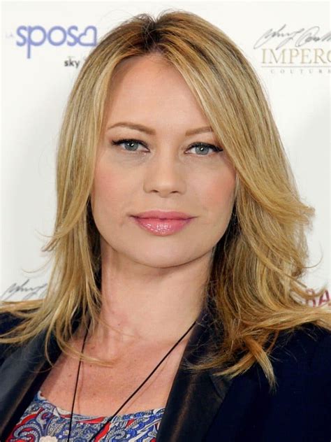 Anna Falchi Biography Height And Life Story Super Stars Bio