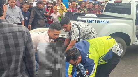Meninggal Di Tkp Kronologi Pengendara Motor Terlindas Truk Di Cibadak