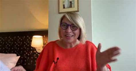 Хороскоп за декември 2023 г от Анджела Пърл Декември ще донесе промени за Телците За Жената