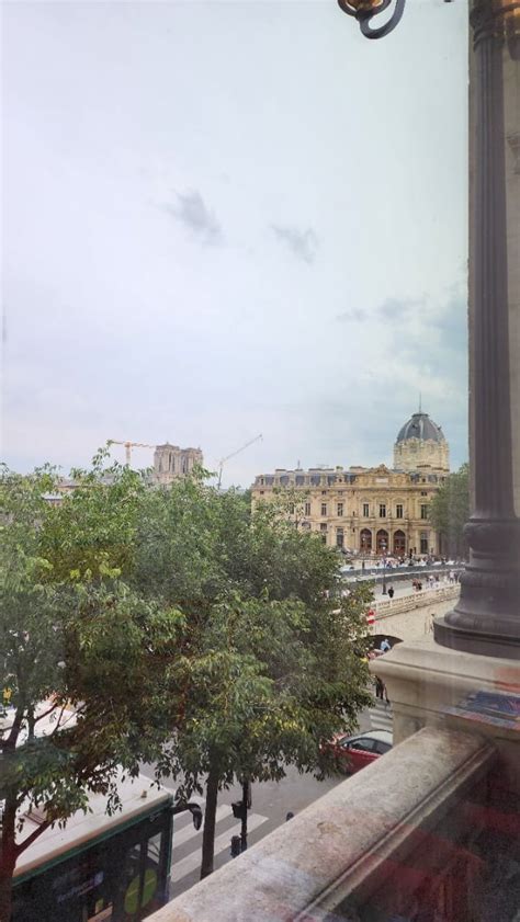 파리 샤틀레 극장에 등장한 챗gpt Ai 오페라 미러 리뷰 한국경제