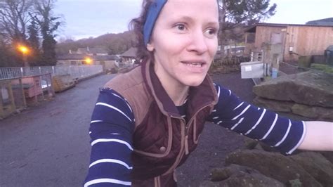 Как хорошо на душе☺️ Пеку хлеб ходим в кино проведали ПЕТЮ 🐓 Youtube