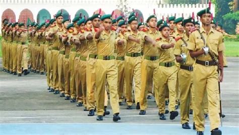 ১২ ক্যাডেট কলেজে ২০২৫ সালে ভর্তি যেসব তথ্য জানা জরুরি