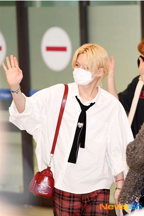 트레저 요시 ‘만화 속 왕자님 비주얼[포토엔hd] 뉴스인코리아