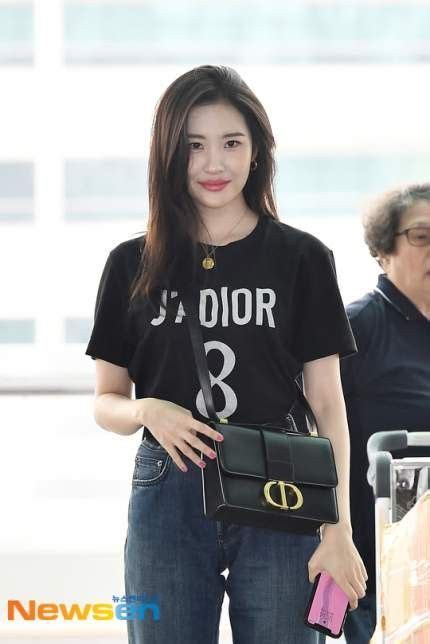 Pin By Jennie On 『sunmi』 Korean Singer Korean Girl Groups Extended Play