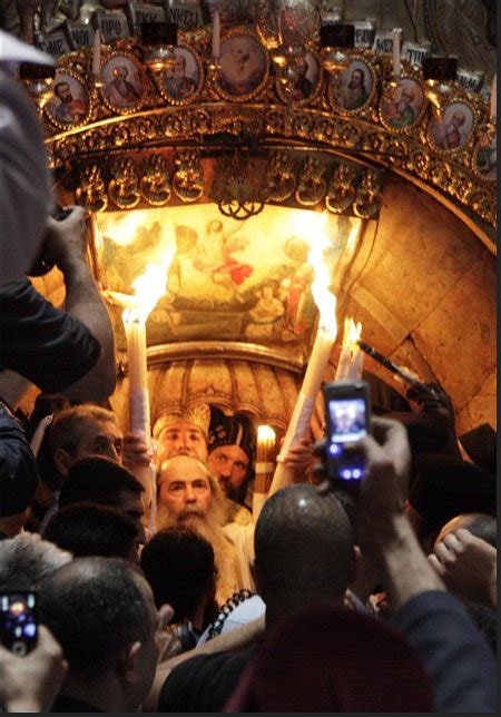 წმინდა ცეცხლის გადმოსვლა რწმენა Vs ფეტიში