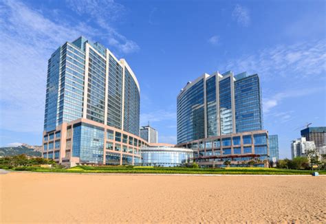 How To Convert An Office Building Into A Life Sciences Lab