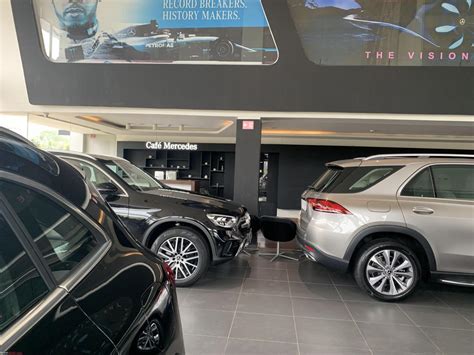 Merc C Class Owner Explains How He Ended Up Buying An Innova Hycross Team Bhp