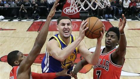 톰프슨·커리 68점 골든스테이트 3쿼터 마법 앞세워 5연승