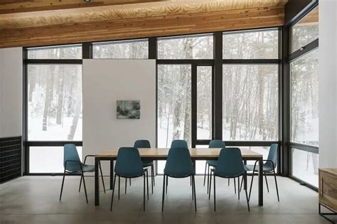 Best Airbnbs In Stowe For A Cozy Escape To Northern Vermont