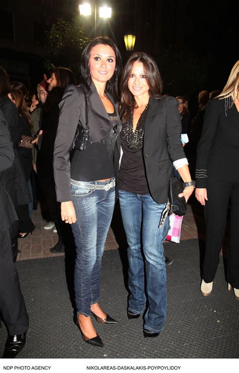 Voice ΓΙΩΤΑ ΤΡΙΓΩΝΗ ΚΑΙ ΣΟΦΗ ΠΑΣΧΑΛΗ ΠΑΝΤΟΥ ΜΑΖΙ ΟΙ ΠΙΟ ΚΟΛΛΗΤΕΣ ΦΙΛΕΣ