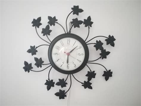 Is This United Clock Corp Clock A Unique Model Is It Some Kind Of Rebuilt Frankenclock Story