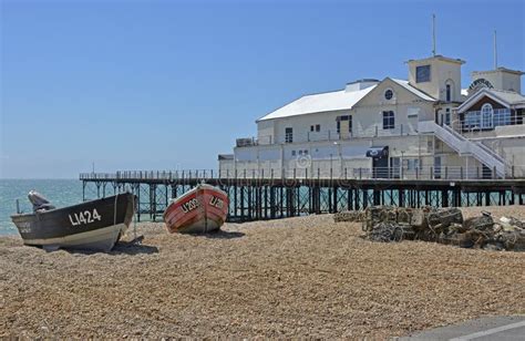 Bognor Regis West Sussex England Uk March 14 2020 The Water