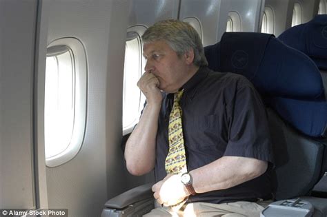 SEX May Be The Best Way To Cure A Fear Of Flying Says Therapist Tom Bunn Daily Mail Online