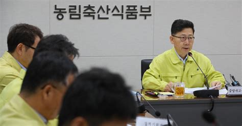 김현수 농식품부 장관 방역 최우선김포·파주·연천 오늘 돼지수매 완료