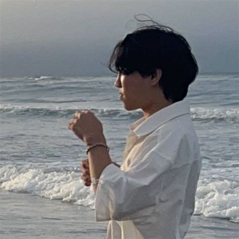 張新獻 sian 0210 Threads Say more 張新獻 sian 0210 Threads Say more