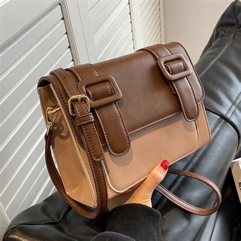 Badu Bg Нов модел дамска квадратна чанта от еко кожа за рамо Badu Bg