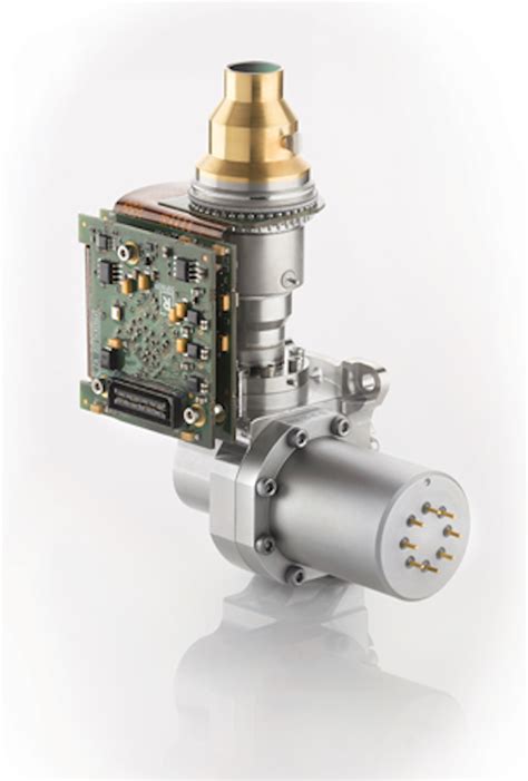 Advances In Imaging Cooled Infrared Detectors Advance The State Of The