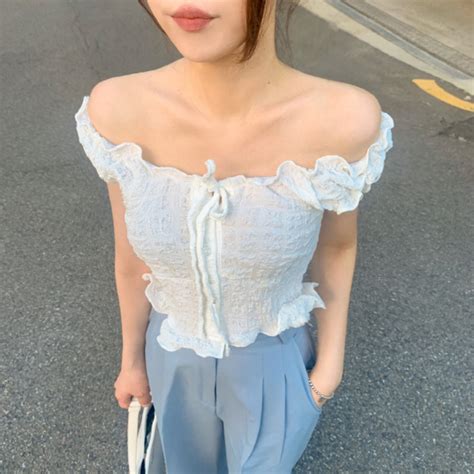 워너비뮤즈 무배🚀 오프숄더가능🤍러블리 2way 프릴 밴딩 시어서커 링클 셔링 주름 나시 크롭 블라우스 스모크 숏 탑 민소매