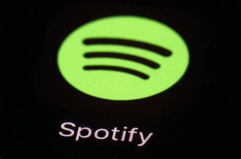 Spotifys Monthly Active Users Rise Above Million Beats Estimate