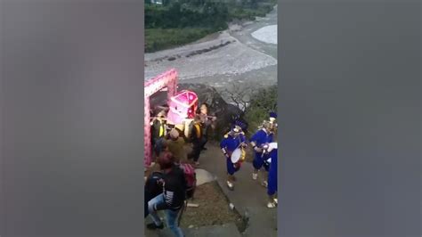 Pahadi Doli Uttrakhand Ki Dulhan Ki Doli Dulhan Ki Vidai Youtube