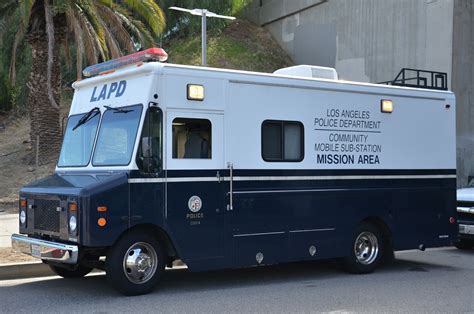 CA LAPD Mobile Command Post