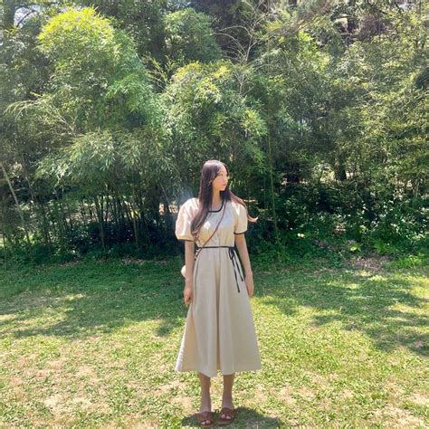 조이어블 청순허리끈set~77 스퀘어넥 셔링 배색 스트링 플레어 롱 원피스