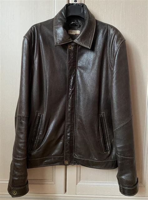 Куртка мужская — цена 2000 грн в каталоге Куртки Купить мужские вещи по доступной цене на Шафе