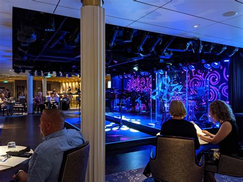 A Weeks Cruise On Iona Part 3 Food And Entertainment Neonbubble