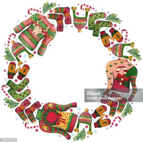 못생긴 크리스마스 스웨터 모자 양말 벙어리 장갑이 둥근 프레임에 담겨 있습니다 텍스트를 위한 공간이 있는 수채화 그림 12월에 대한 스톡 벡터 아트 및 기타 이미지 Istock