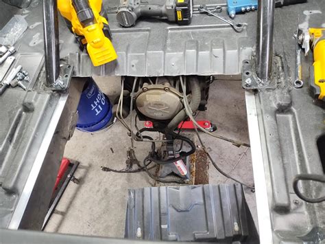 1999 C5 Corvette C5 Corvette Transmission Removal Install And Z06 Vs Base Trans Shred Jesse