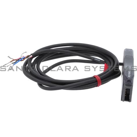 KEYENCE Laser Sensor LV NH100 NEW