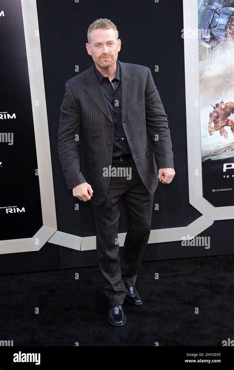 Max Martini Pacific Rim