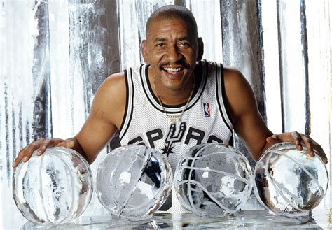 40 Legendary Basketball Players