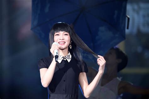 张韶涵现场演唱吴尊评价张韶涵家丑 随意云