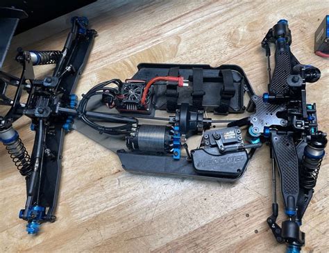 Hobbywing XR8 Plus ESC And 2250KV Truggy Motor R C Tech Forums