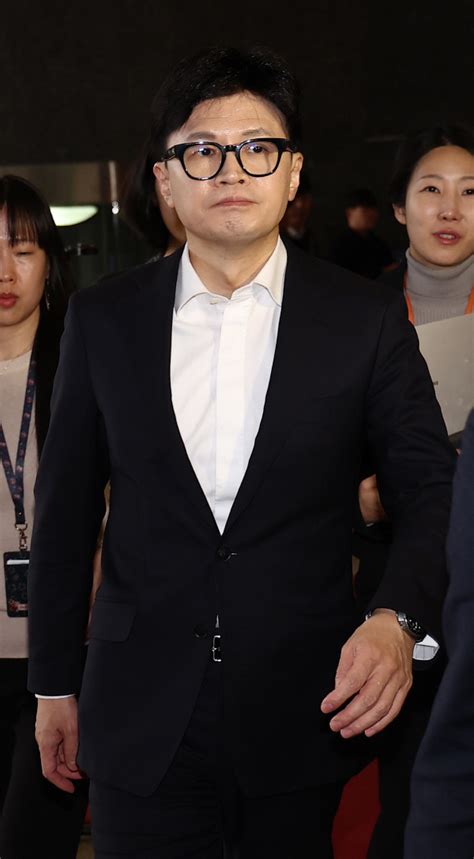 한동훈 尹탄핵 표결 앞 오늘은 대한민국과 국민만 생각해야