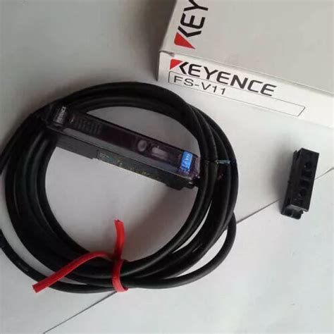 Keyence Fiber Optic Photoelectric Sensor Amplifier Fs V11 Fsv11 New In Box Eur 34 87 Picclick Fr
