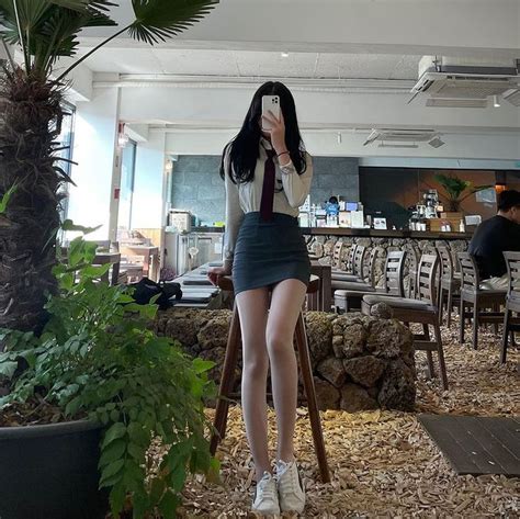 이효정 ho oy jg Instagram 사진 및 동영상 여자 교복 교복 스타일 몸매좋은 여자