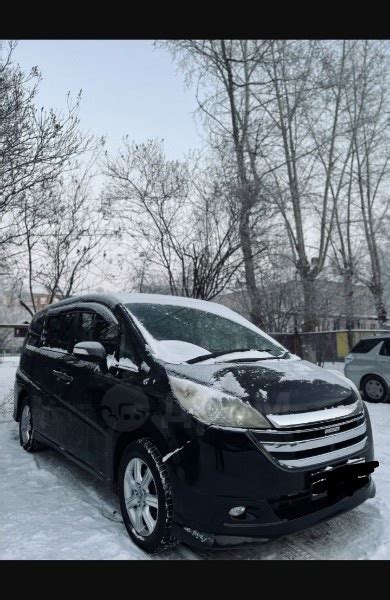 Продам хонда степвагон 2007 объем 2 литра 4 вд без документов документы только на кузов и