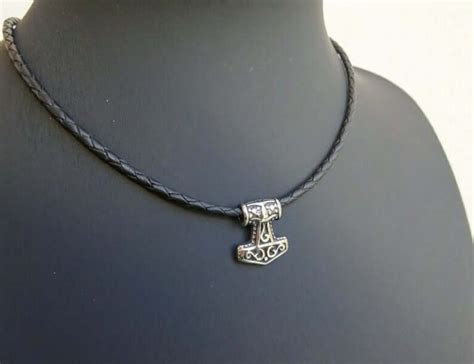 Stylish Small Mjolnir Pendant Surflegacy