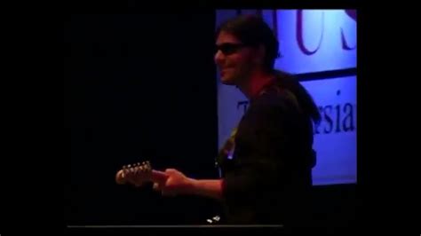 کنسرت مترسک گروه کاوه کاوه یغمایی بعد از 20 سال اولین کنسرت راک ایرانی بعد از انقلاب Youtube