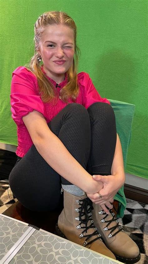 Pin By Jim Mangione On Darci Lynne Farmer Americas Got Talent Videos Got Talent Videos